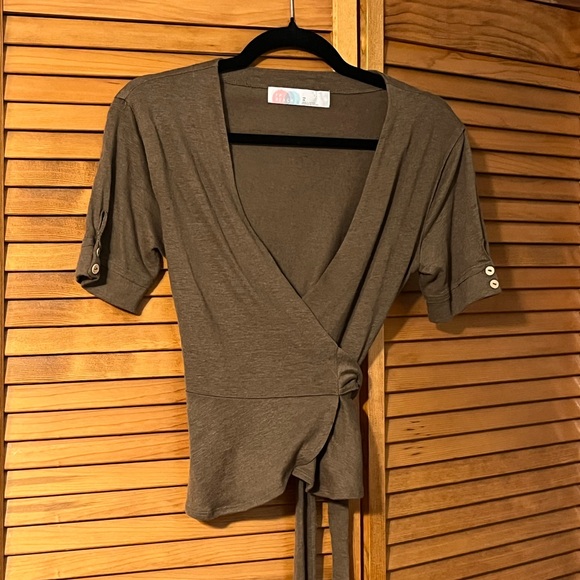 FP Beach | Sweaters | Free People Beach Olive Green Linen Blend Top ...